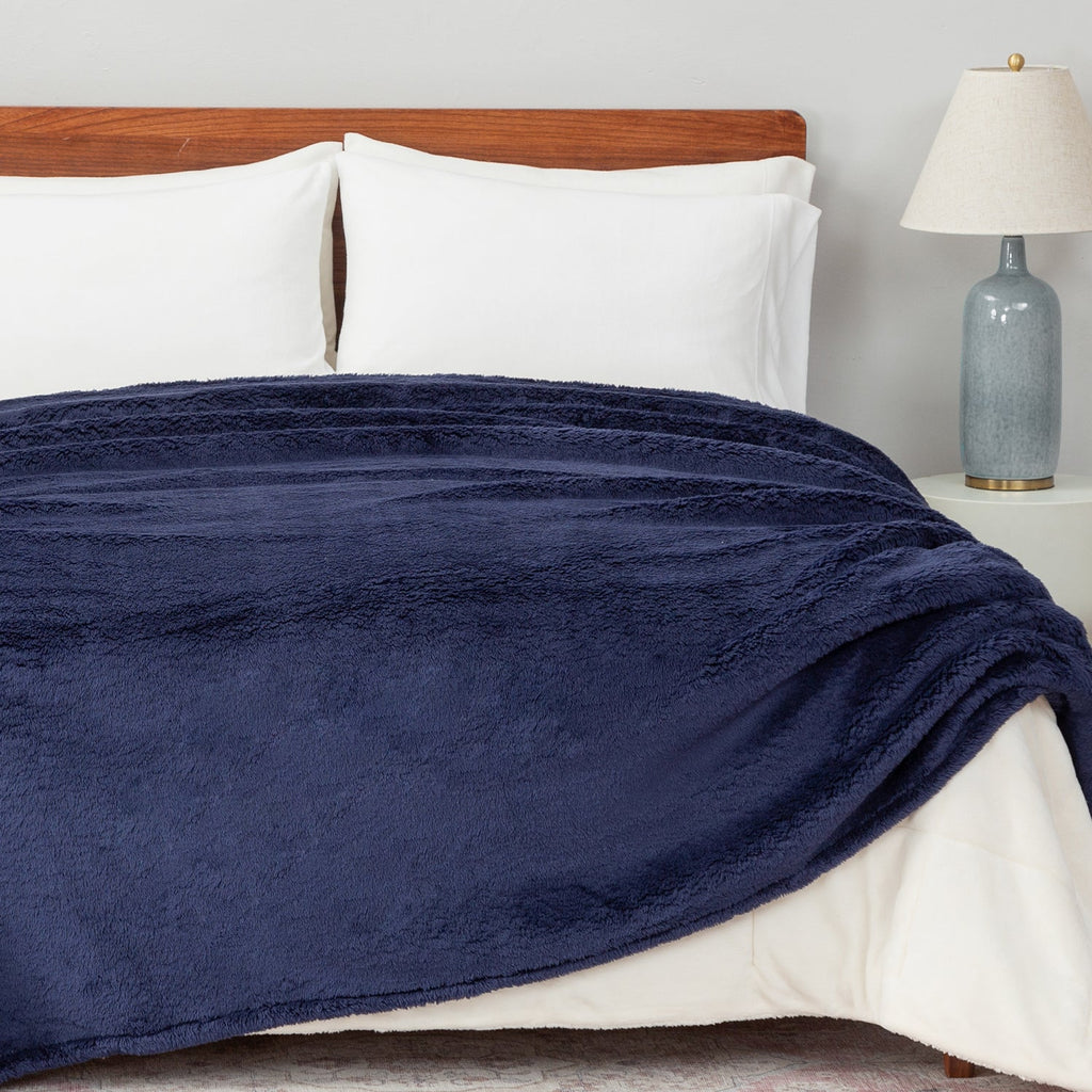 Blankets – Berkshire Blanket Inc